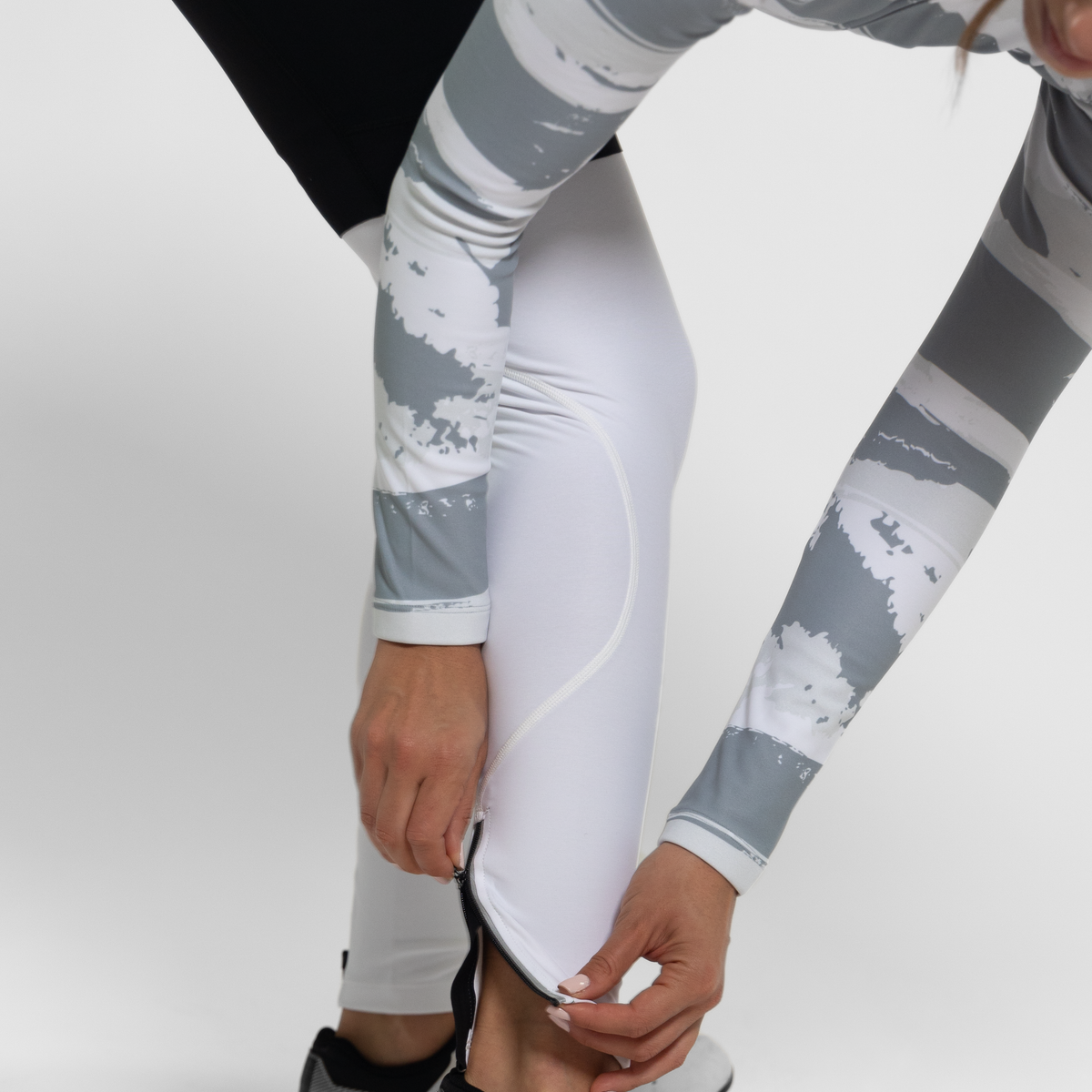 Thermal Leg Warmers in Polar – Coeur Sports
